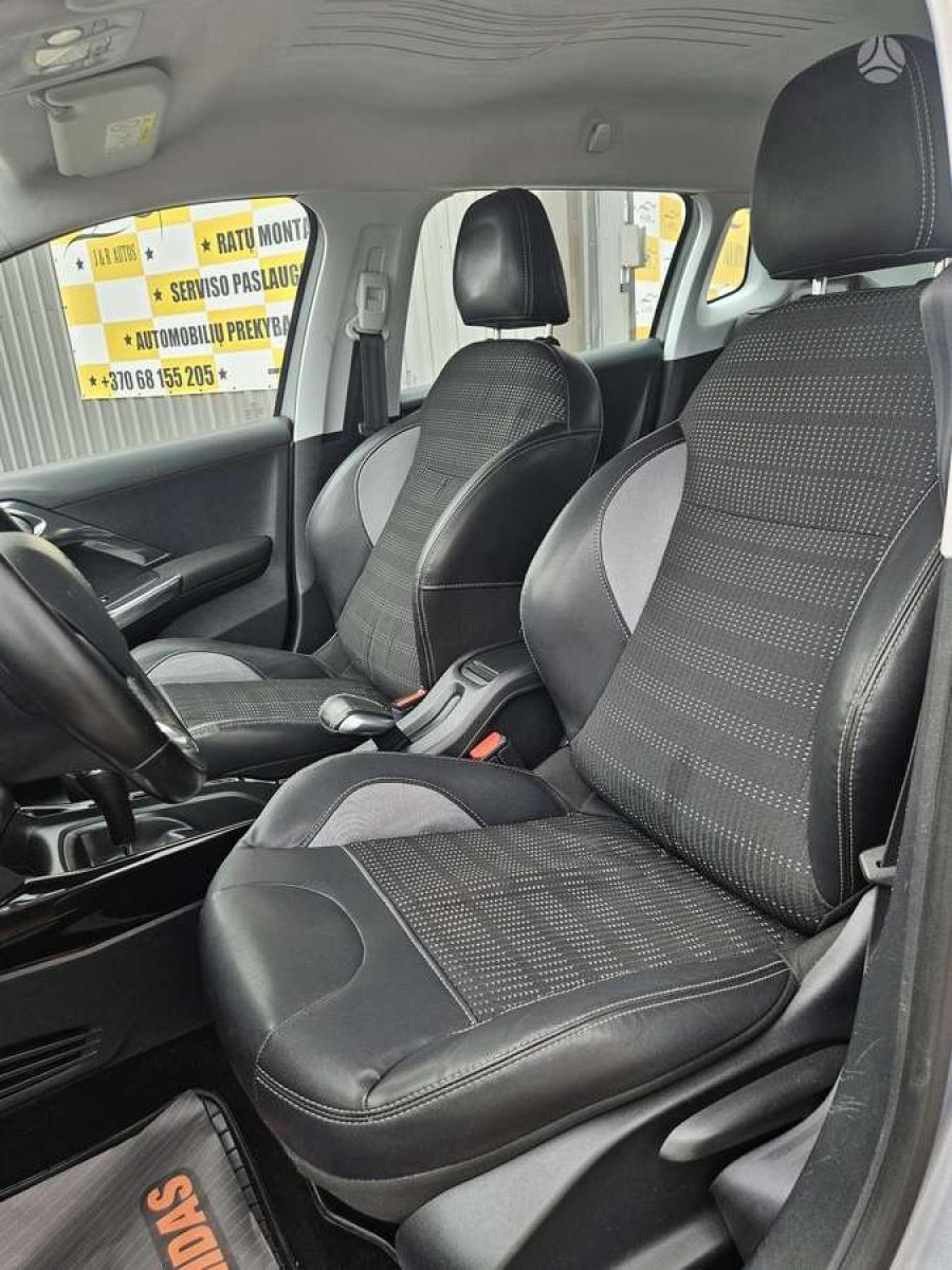 Grey Peugeot 2008 2015 in Siauliai, with an engine capacity of 1.60 L and mileage of 267 thousand km for 5950 €, photo 13 on AUTOMOTO.COM.LV
