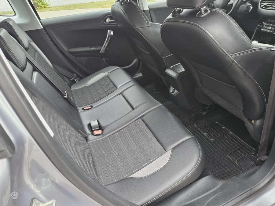 Grey Peugeot 2008 2015 in Siauliai, with an engine capacity of 1.60 L and mileage of 267 thousand km for 5950 €, photo 17 on AUTOMOTO.COM.LV