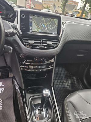 Pelēks Peugeot 2008 2015 Šauļi, ar dzinēja tilpumu 1.60 L un nobraukumu 267 tūkst. km par 5750 €, foto 19 vietnē AUTOMOTO.COM.LV