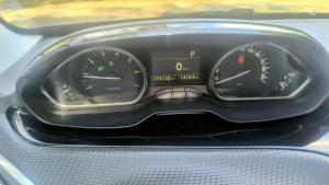 Pelēks Peugeot 2008 2018 Tauragė, ar dzinēja tilpumu 1.20 L un nobraukumu 176 tūkst. km par 5900 €, foto 8 vietnē AUTOMOTO.COM.LV