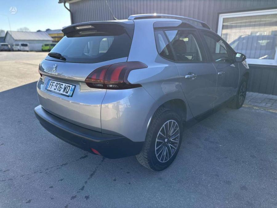 Pelēks Peugeot 2008 2019 Tauragė, ar dzinēja tilpumu 1.50 L un nobraukumu 170 tūkst. km par 6100 €, foto 7 vietnē AUTOMOTO.COM.LV
