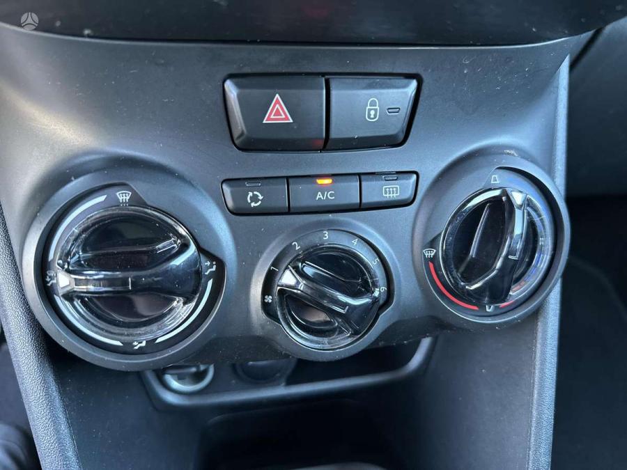 Pelēks Peugeot 2008 2019 Tauragė, ar dzinēja tilpumu 1.50 L un nobraukumu 170 tūkst. km par 6100 €, foto 11 vietnē AUTOMOTO.COM.LV