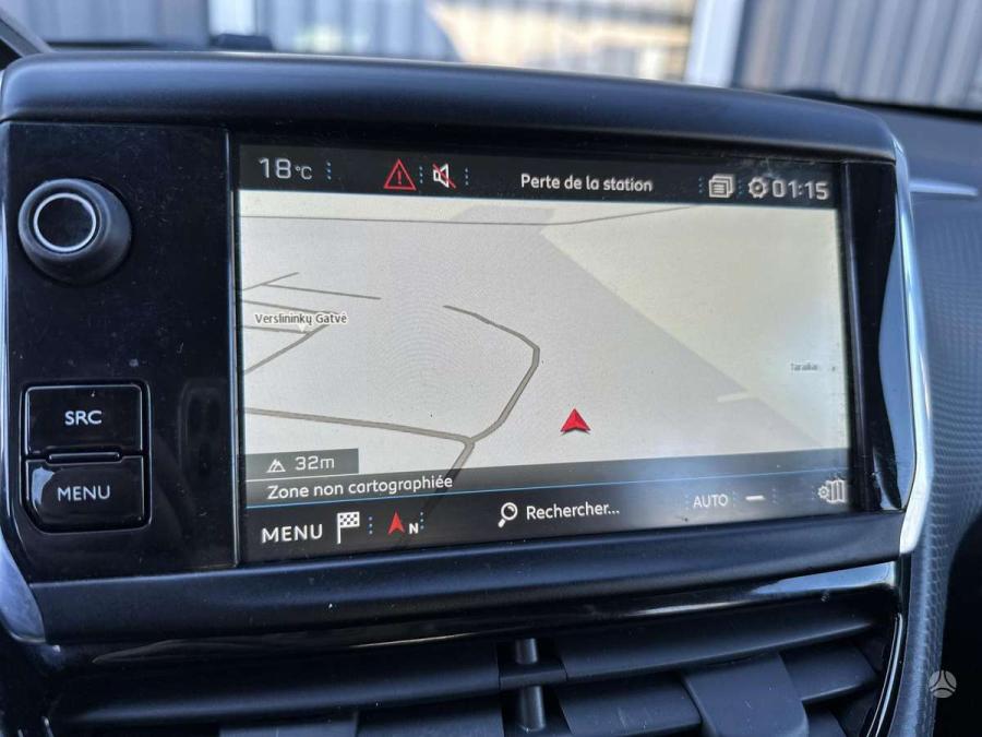 Pelēks Peugeot 2008 2019 Tauragė, ar dzinēja tilpumu 1.50 L un nobraukumu 170 tūkst. km par 6100 €, foto 14 vietnē AUTOMOTO.COM.LV