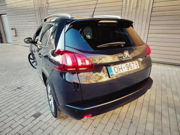 Pelēks Peugeot 2008 2019 Jelgava, ar dzinēja tilpumu 1.20 L un nobraukumu 70 tūkst. km par 8990 €, foto 4 vietnē AUTOMOTO.COM.LV