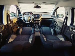 Grey Peugeot 2008 2019 in Jelgava, with an engine capacity of 1.20 L and mileage of 70 thousand km for 8990 €, photo 15 on AUTOMOTO.COM.LV