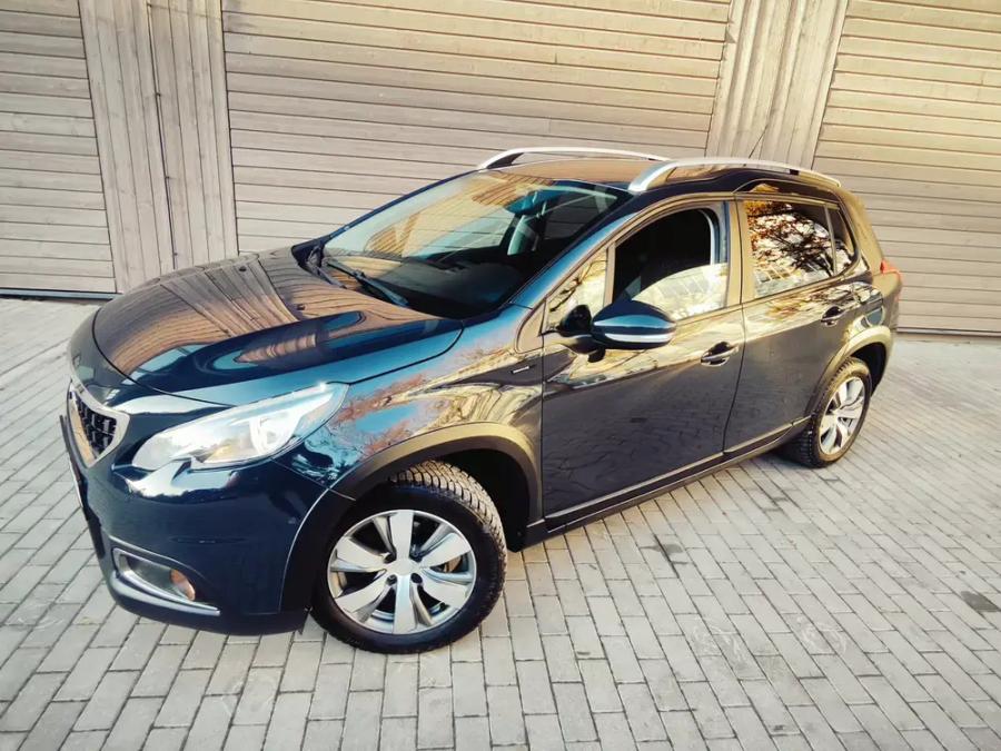 Grey Peugeot 2008 2019 in Jelgava, with an engine capacity of 1.20 L and mileage of 70 thousand km for 8990 €, photo 34 on AUTOMOTO.COM.LV