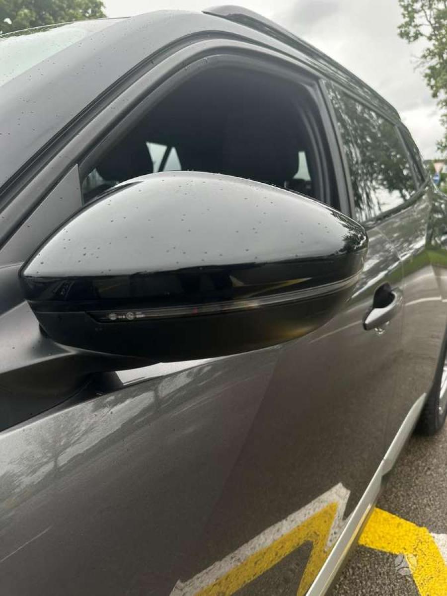 Pelēks Peugeot 2008 2020 Klaipėda, ar dzinēja tilpumu 1.50 L un nobraukumu 213 tūkst. km par 12999 €, foto 33 vietnē AUTOMOTO.COM.LV