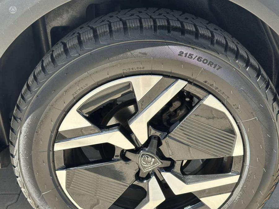 Pelēks Peugeot 2008 2023 Viļņa, ar dzinēja tilpumu 1.20 L un nobraukumu 170 tūkst. km par 13189 €, foto 12 vietnē AUTOMOTO.COM.LV