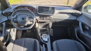 Pelēks Peugeot 2008 2023 Šauļi, ar dzinēja tilpumu 1.20 L un nobraukumu 42 tūkst. km par 8800 €, foto 20 vietnē AUTOMOTO.COM.LV