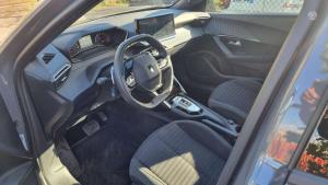 Pelēks Peugeot 2008 2023 Šauļi, ar dzinēja tilpumu 1.20 L un nobraukumu 42 tūkst. km par 8800 €, foto 21 vietnē AUTOMOTO.COM.LV