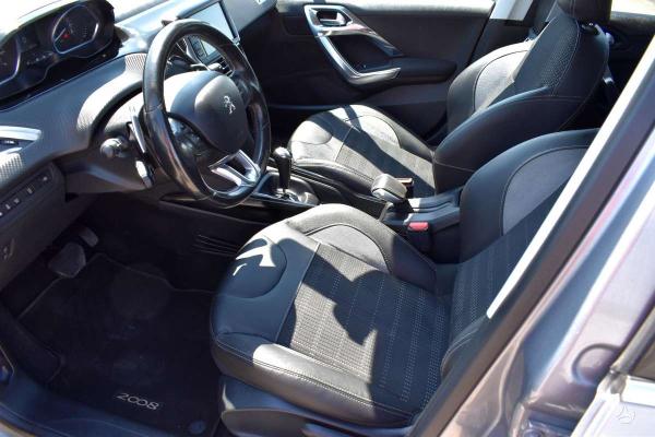 Pelēks Peugeot 2008 2015 Tauragė, ar dzinēja tilpumu 1.20 L un nobraukumu 140 tūkst. km par 4900 €, foto 6 vietnē AUTOMOTO.COM.LV