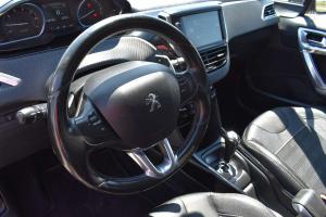 Pelēks Peugeot 2008 2015 Tauragė, ar dzinēja tilpumu 1.20 L un nobraukumu 140 tūkst. km par 4900 €, foto 8 vietnē AUTOMOTO.COM.LV