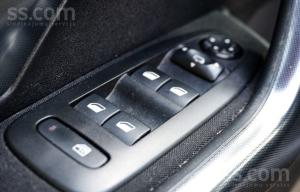 Pelēks Peugeot 2008 2017 Limbaži, ar dzinēja tilpumu 1.20 L un nobraukumu 132 tūkst. km par 8900 €, foto 6 vietnē AUTOMOTO.COM.LV