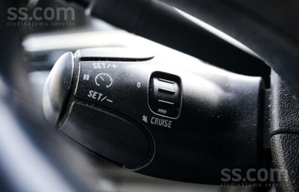Pelēks Peugeot 2008 2017 Limbaži, ar dzinēja tilpumu 1.20 L un nobraukumu 132 tūkst. km par 8900 €, foto 7 vietnē AUTOMOTO.COM.LV