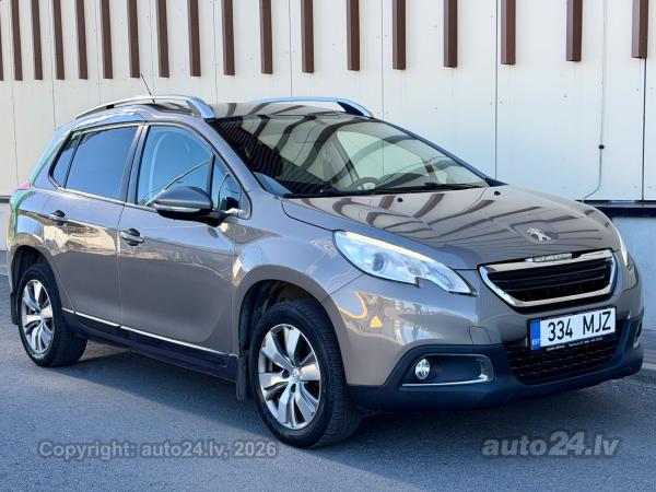Grey Peugeot 2008 2014 in Tallinn, with an engine capacity of 1.20 L and mileage of 110 thousand km for 4995 €, photo 6 on AUTOMOTO.COM.LV