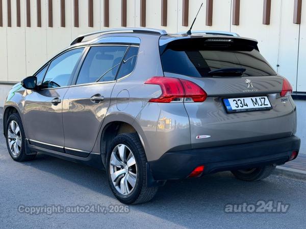 Grey Peugeot 2008 2014 in Tallinn, with an engine capacity of 1.20 L and mileage of 110 thousand km for 4995 €, photo 7 on AUTOMOTO.COM.LV