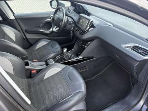 Pelēks Peugeot 2008 2015 Tauragė, ar dzinēja tilpumu 1.20 L un nobraukumu 119 tūkst. km par 5300 €, foto 10 vietnē AUTOMOTO.COM.LV