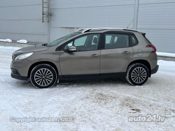 Pelēks Peugeot 2008 2016 Pērnava, ar dzinēja tilpumu 1.20 L un nobraukumu 114 tūkst. km par 6390 €, foto 9 vietnē AUTOMOTO.COM.LV