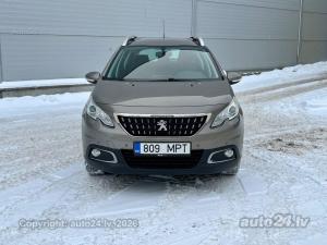 Grey Peugeot 2008 2016 in Parnu, with an engine capacity of 1.20 L and mileage of 114 thousand km for 6390 €, photo 2 on AUTOMOTO.COM.LV