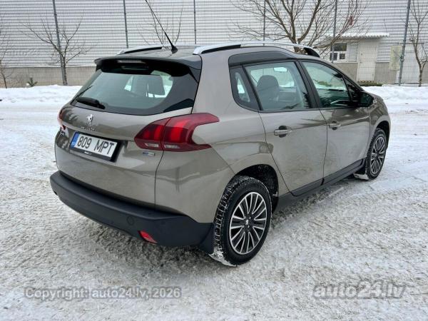 Grey Peugeot 2008 2016 in Parnu, with an engine capacity of 1.20 L and mileage of 114 thousand km for 6390 €, photo 5 on AUTOMOTO.COM.LV