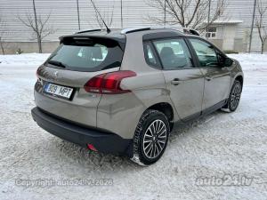 Grey Peugeot 2008 2016 in Parnu, with an engine capacity of 1.20 L and mileage of 114 thousand km for 6390 €, photo 5 on AUTOMOTO.COM.LV
