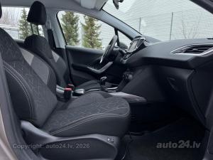 Grey Peugeot 2008 2016 in Parnu, with an engine capacity of 1.20 L and mileage of 114 thousand km for 6390 €, photo 14 on AUTOMOTO.COM.LV