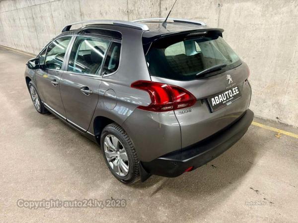 Grey Peugeot 2008 2017 in Tallinn, with an engine capacity of 1.20 L and mileage of 54 thousand km for 9995 €, photo 2 on AUTOMOTO.COM.LV