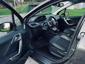 Pelēks Peugeot 2008 2019 Tallina, ar dzinēja tilpumu 1.20 L un nobraukumu 198 tūkst. km par 7200 €, foto 8 vietnē AUTOMOTO.COM.LV