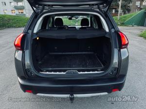 Pelēks Peugeot 2008 2019 Tallina, ar dzinēja tilpumu 1.20 L un nobraukumu 198 tūkst. km par 7200 €, foto 10 vietnē AUTOMOTO.COM.LV