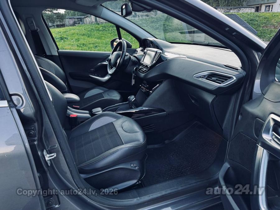 Pelēks Peugeot 2008 2019 Tallina, ar dzinēja tilpumu 1.20 L un nobraukumu 198 tūkst. km par 7200 €, foto 12 vietnē AUTOMOTO.COM.LV