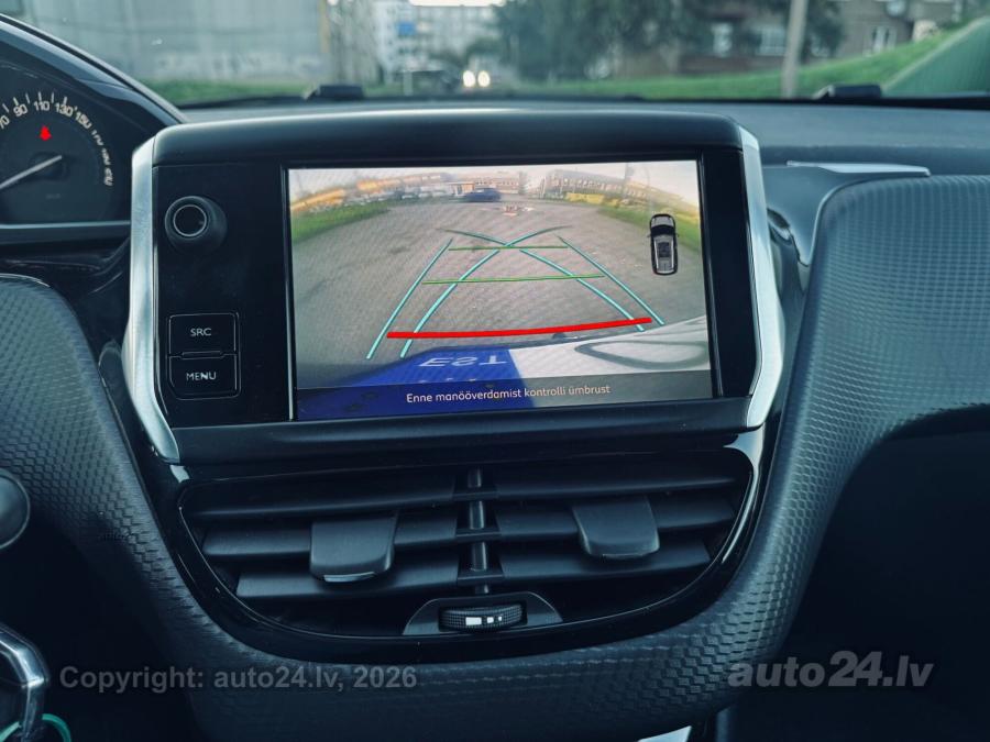 Pelēks Peugeot 2008 2019 Tallina, ar dzinēja tilpumu 1.20 L un nobraukumu 198 tūkst. km par 7200 €, foto 14 vietnē AUTOMOTO.COM.LV