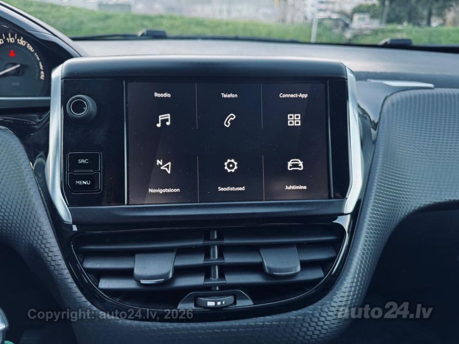 Pelēks Peugeot 2008 2019 Tallina, ar dzinēja tilpumu 1.20 L un nobraukumu 198 tūkst. km par 7200 €, foto 15 vietnē AUTOMOTO.COM.LV