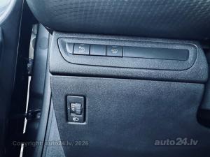 Pelēks Peugeot 2008 2019 Tallina, ar dzinēja tilpumu 1.20 L un nobraukumu 198 tūkst. km par 7200 €, foto 19 vietnē AUTOMOTO.COM.LV