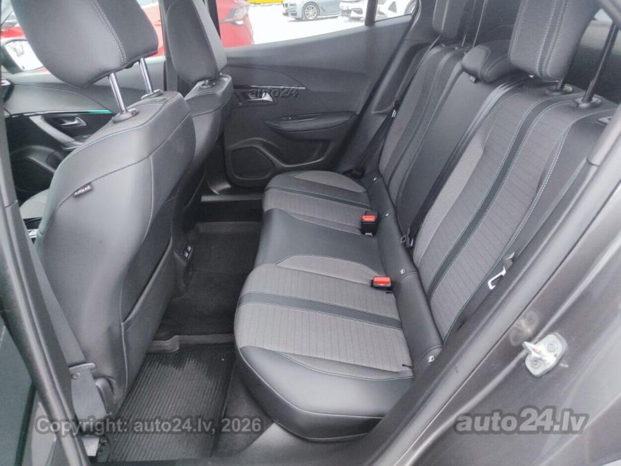 Pelēks Peugeot 2008 2022 Tartu, ar dzinēja tilpumu 1.20 L un nobraukumu 85 tūkst. km par 14990 €, foto 9 vietnē AUTOMOTO.COM.LV