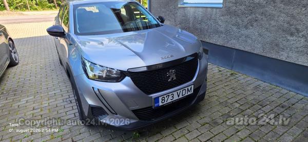 Pelēks Peugeot 2008 2023 Tallina, ar dzinēja tilpumu 1.50 L un nobraukumu 74 tūkst. km par 19000 €, foto 2 vietnē AUTOMOTO.COM.LV