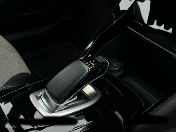 Peugeot 2008 2022 in Kohtla-Jarve, with an engine capacity of 57.00 L and mileage of 45 thousand km for 20999 €, photo 10 on AUTOMOTO.COM.LV
