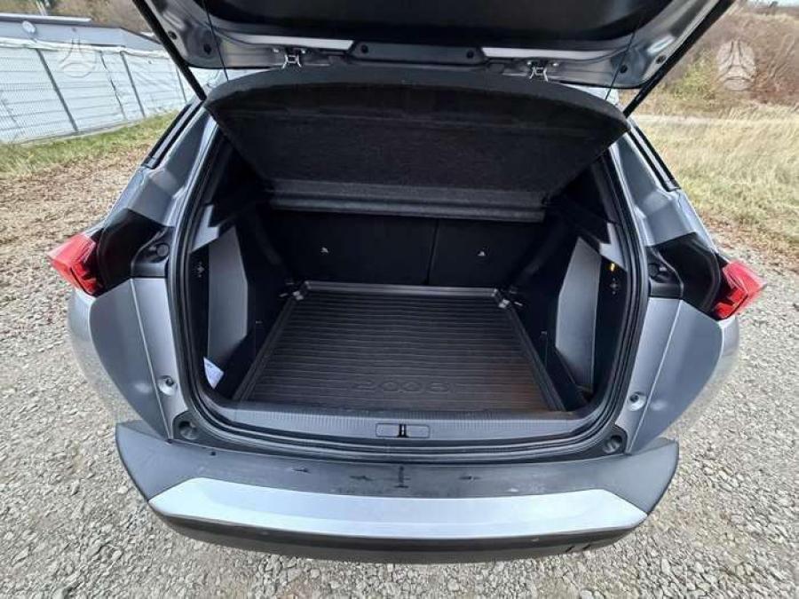 Peugeot 2008 2020 Šauļi, ar dzinēja tilpumu 1.50 L un nobraukumu 136 tūkst. km par 13750 €, foto 35 vietnē AUTOMOTO.COM.LV