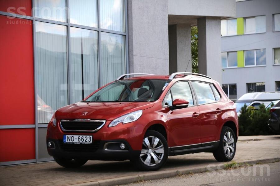 Orange Peugeot 2008 2014 in Riga, with an engine capacity of 1.60 L and mileage of 190 thousand km for 4995 €, photo 1 on AUTOMOTO.COM.LV