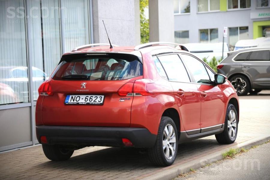 Orange Peugeot 2008 2014 in Riga, with an engine capacity of 1.60 L and mileage of 190 thousand km for 4995 €, photo 7 on AUTOMOTO.COM.LV