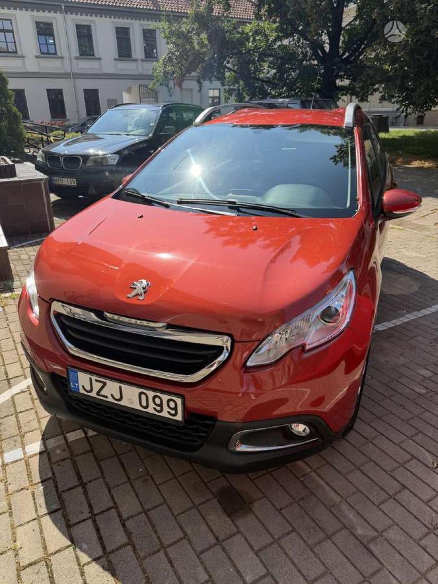 Orange Peugeot 2008 2015 in Kaunas, with an engine capacity of 1.40 L and mileage of 156 thousand km for 5500 €, photo 1 on AUTOMOTO.COM.LV