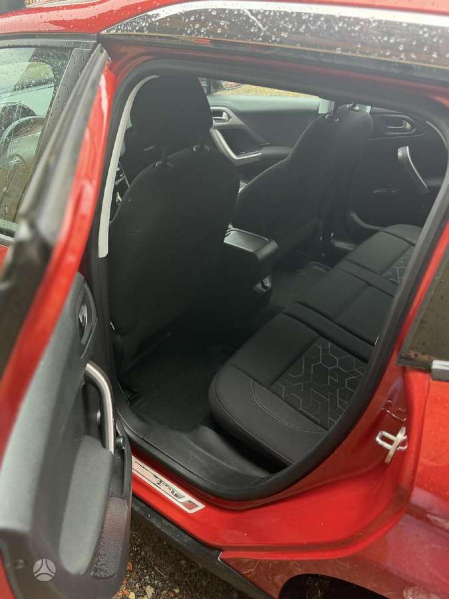 Orange Peugeot 2008 2015 in Kaunas, with an engine capacity of 1.40 L and mileage of 156 thousand km for 5500 €, photo 11 on AUTOMOTO.COM.LV