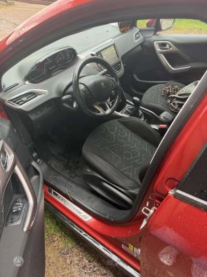 Orange Peugeot 2008 2015 in Kaunas, with an engine capacity of 1.40 L and mileage of 156 thousand km for 5500 €, photo 12 on AUTOMOTO.COM.LV