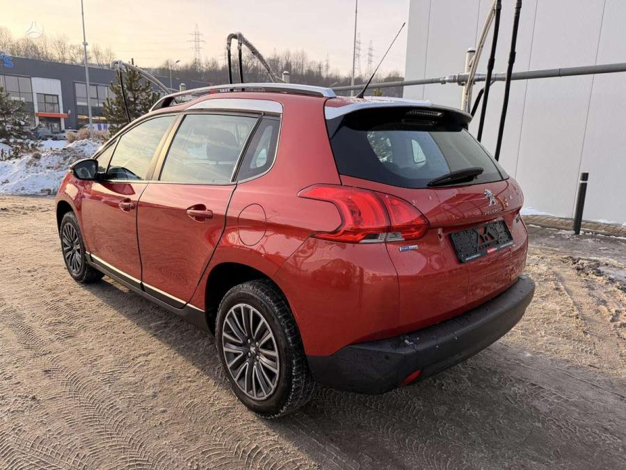Oranžs Peugeot 2008 2016 Viļņa, ar dzinēja tilpumu 1.20 L un nobraukumu 133 tūkst. km par 6950 €, foto 6 vietnē AUTOMOTO.COM.LV