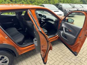 Oranžs Peugeot 2008 2020 Rīga, ar dzinēja tilpumu 1.20 L un nobraukumu 72 tūkst. km par 12900 €, foto 12 vietnē AUTOMOTO.COM.LV