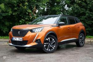 Orange Peugeot 2008 2020 in Klaipeda, with an engine capacity of 1.20 L and mileage of 140 thousand km for 14999 €, photo  on AUTOMOTO.COM.LV