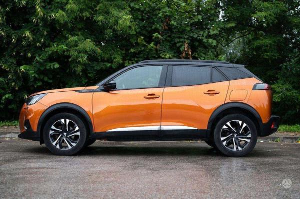 Orange Peugeot 2008 2020 in Klaipeda, with an engine capacity of 1.20 L and mileage of 140 thousand km for 14999 €, photo 3 on AUTOMOTO.COM.LV