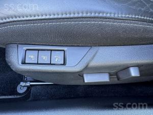 Oranžs Peugeot 2008 2020 Rīga, ar dzinēja tilpumu 1.20 L un nobraukumu 123 tūkst. km par 14500 €, foto 20 vietnē AUTOMOTO.COM.LV