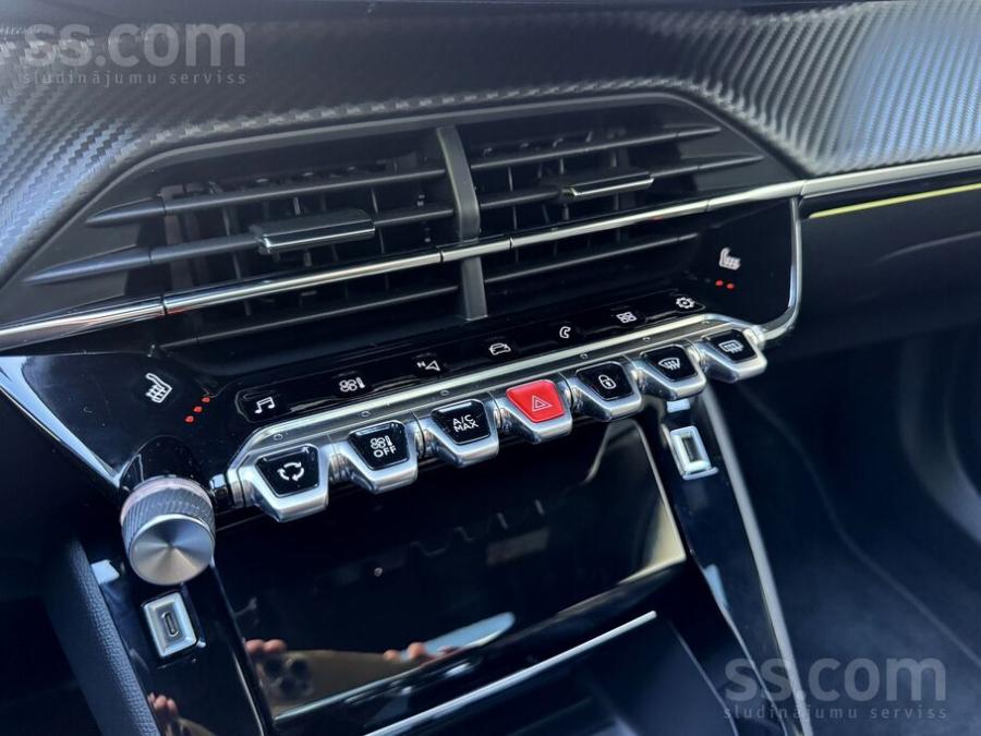 Oranžs Peugeot 2008 2020 Rīga, ar dzinēja tilpumu 1.20 L un nobraukumu 123 tūkst. km par 14500 €, foto 23 vietnē AUTOMOTO.COM.LV