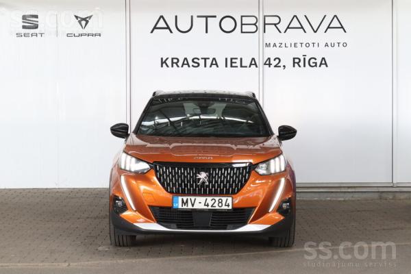 Orange Peugeot 2008 2021 in Riga, with an engine capacity of 1.20 L and mileage of 63 thousand km for 18490 €, photo 2 on AUTOMOTO.COM.LV