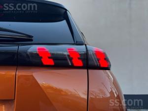 Orange Peugeot 2008 2021 in Riga, with an engine capacity of 0.00 L and mileage of 73 thousand km for 17999 €, photo 11 on AUTOMOTO.COM.LV